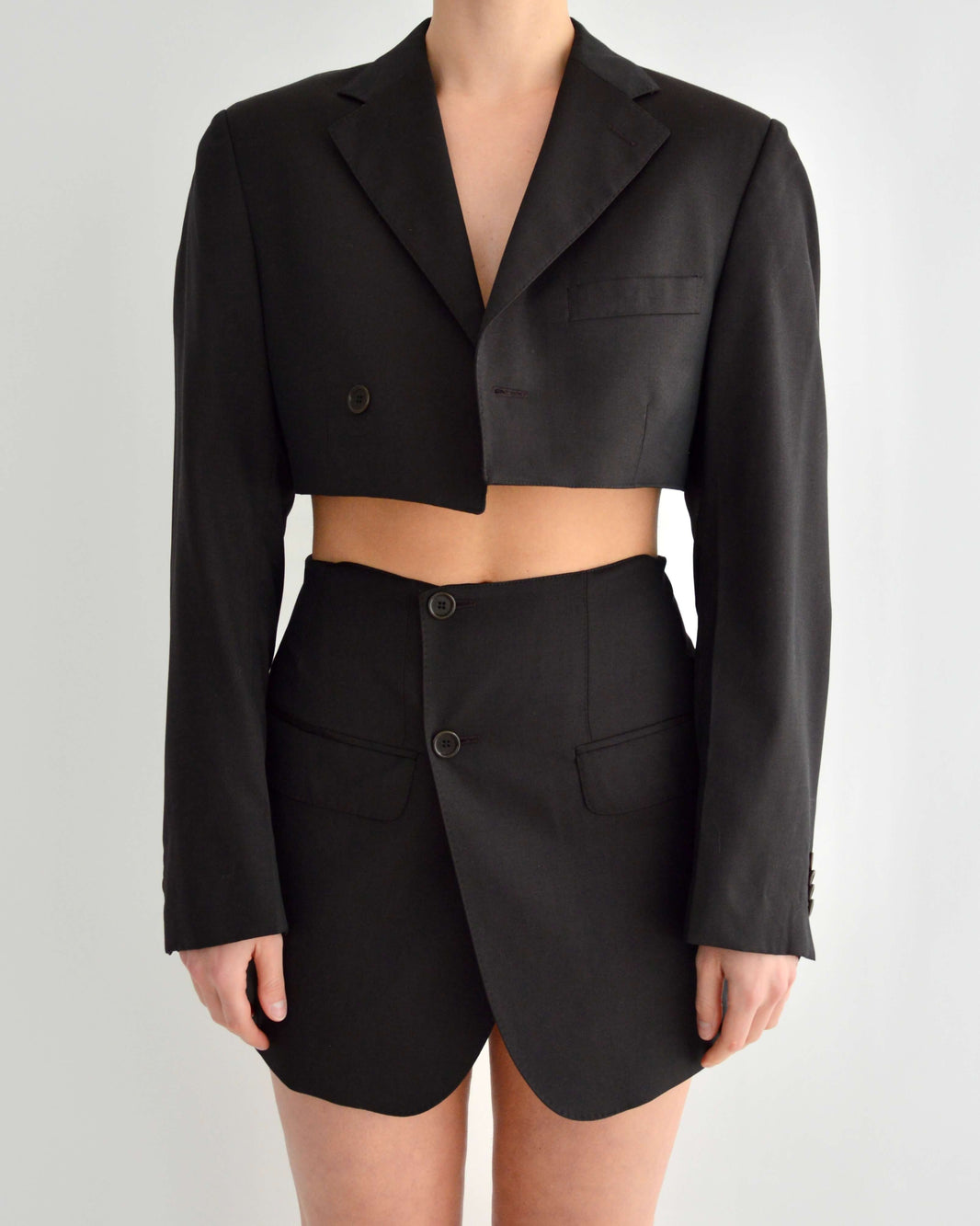 SETS & SUITS – ARCHIVE The Label